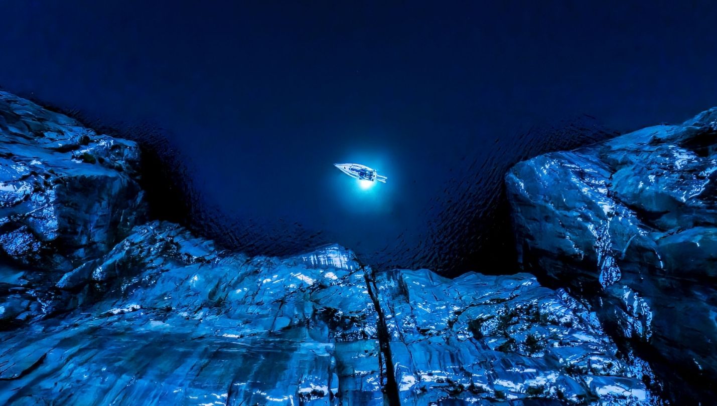 A Guide to Sailing at Night: Expert Advice from Ambassador Andreas B ...